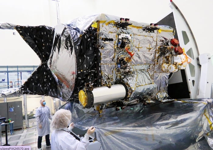 A 10 Million Mile Message: Behind NASA’s Deep Space Optical Comms Laser ...