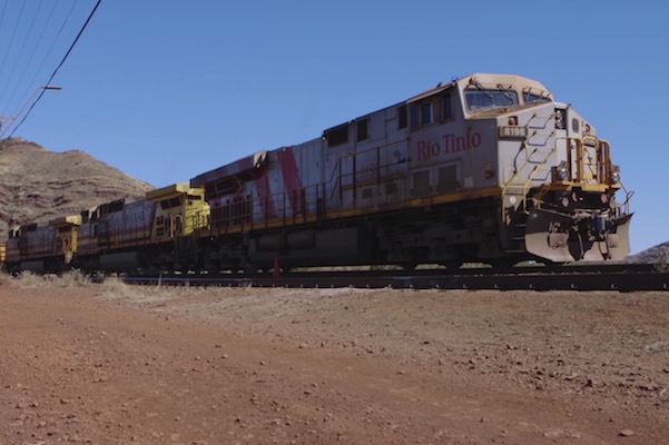 “World’s Largest Robot” Takes to the Rails: How Automated Rail Systems ...