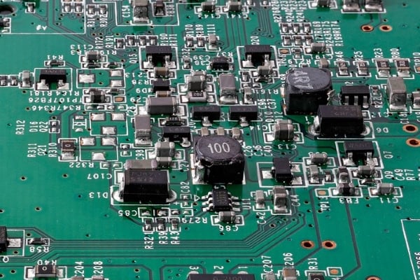 The PNP Transistor: Characteristics and Applications - Technical Articles