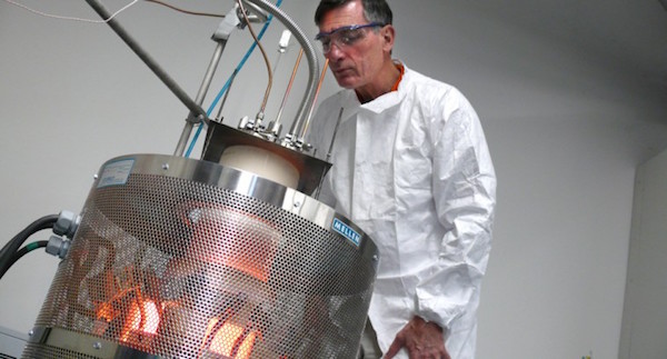 New Liquid Battery Chemistry Could Be a Game Changer - News
